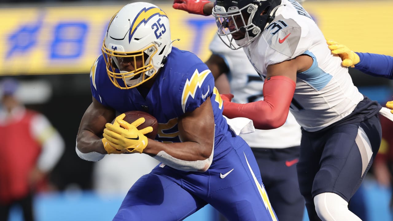 Running back Joshua Kelley's TD caps Los Angeles Chargers' 14-play ...