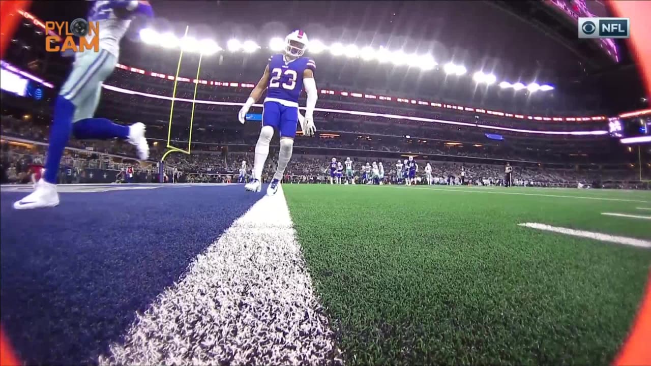 Witten cuts to the sideline for successful two-point conversion