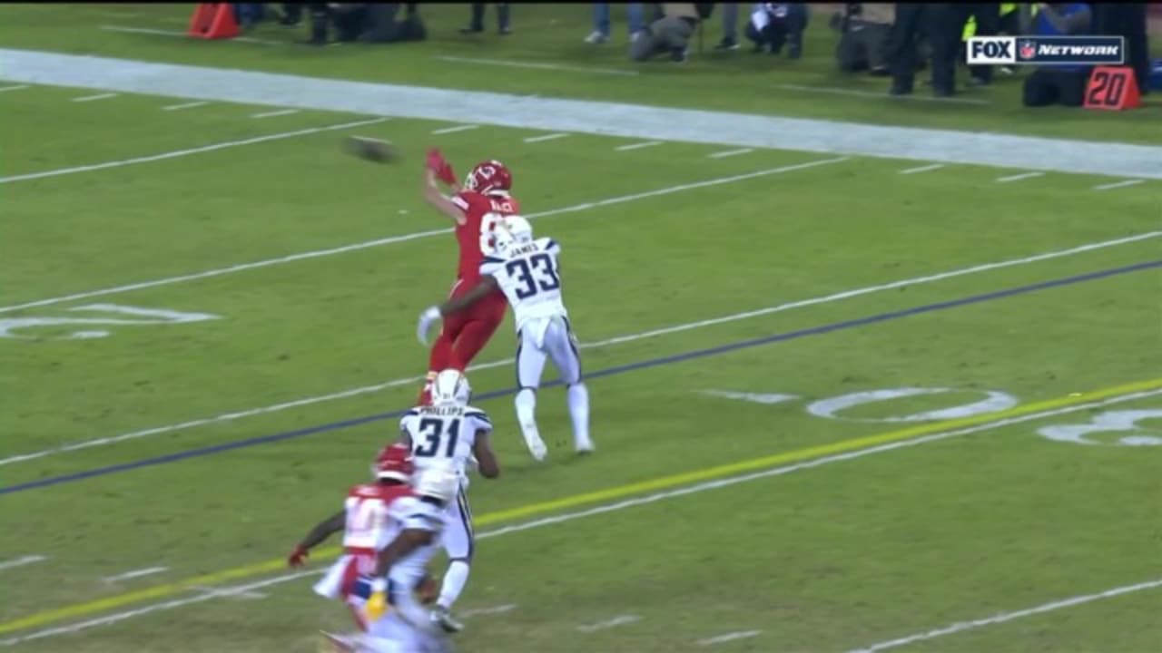 Derwin James' strong tackle of Kelce prevents first down pickup