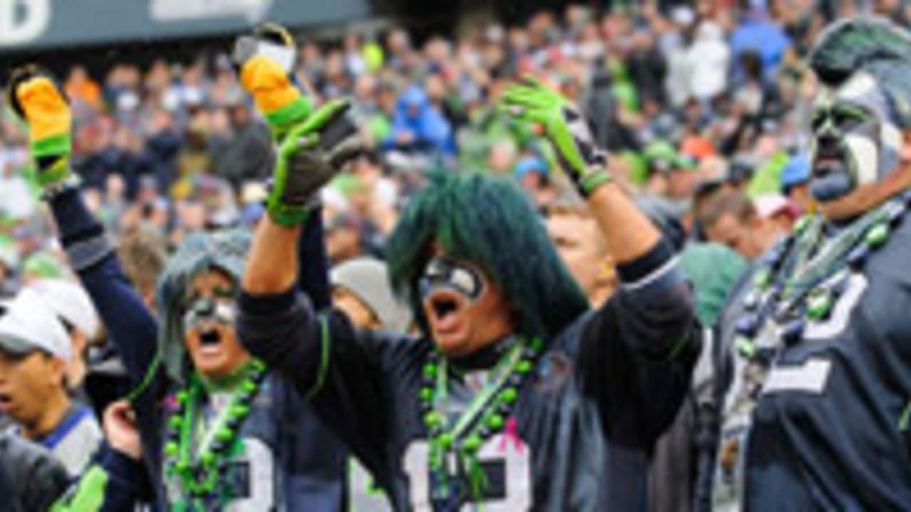 Mike Glennon: Seahawks' crowd loud on every down