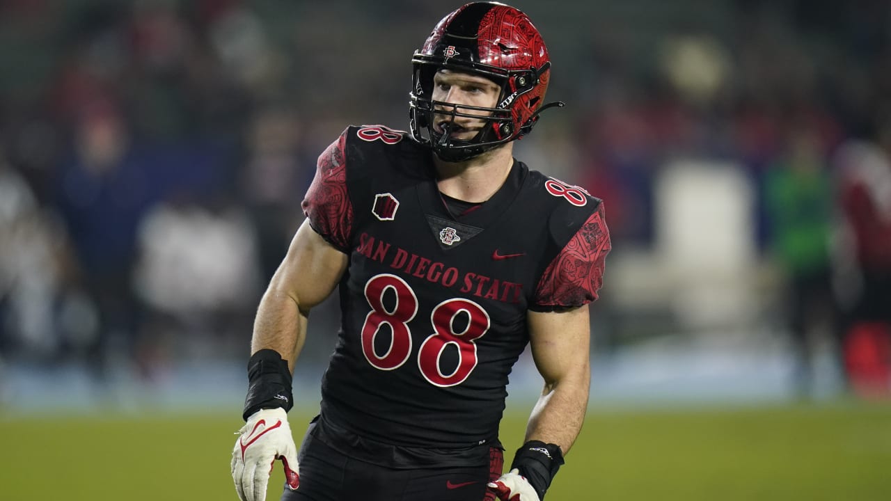 New York Giants select San Diego State tight end Daniel Bellinger with ...