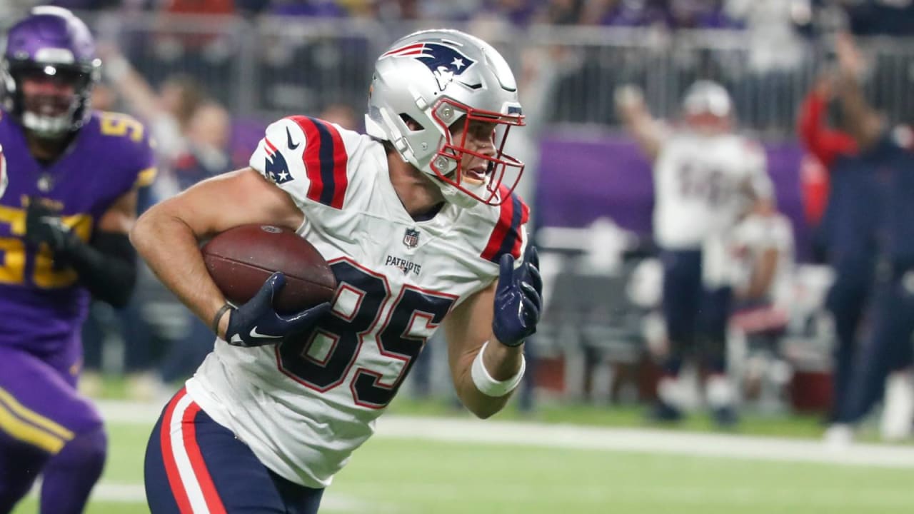 Patriots TE Hunter Henry on overturned TD vs. Vikings: 'I believe I ...