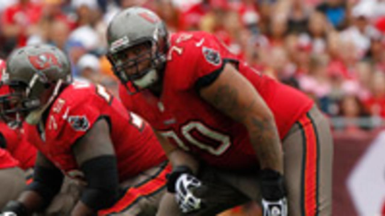 Donald Penn released by Tampa Bay Buccaneers