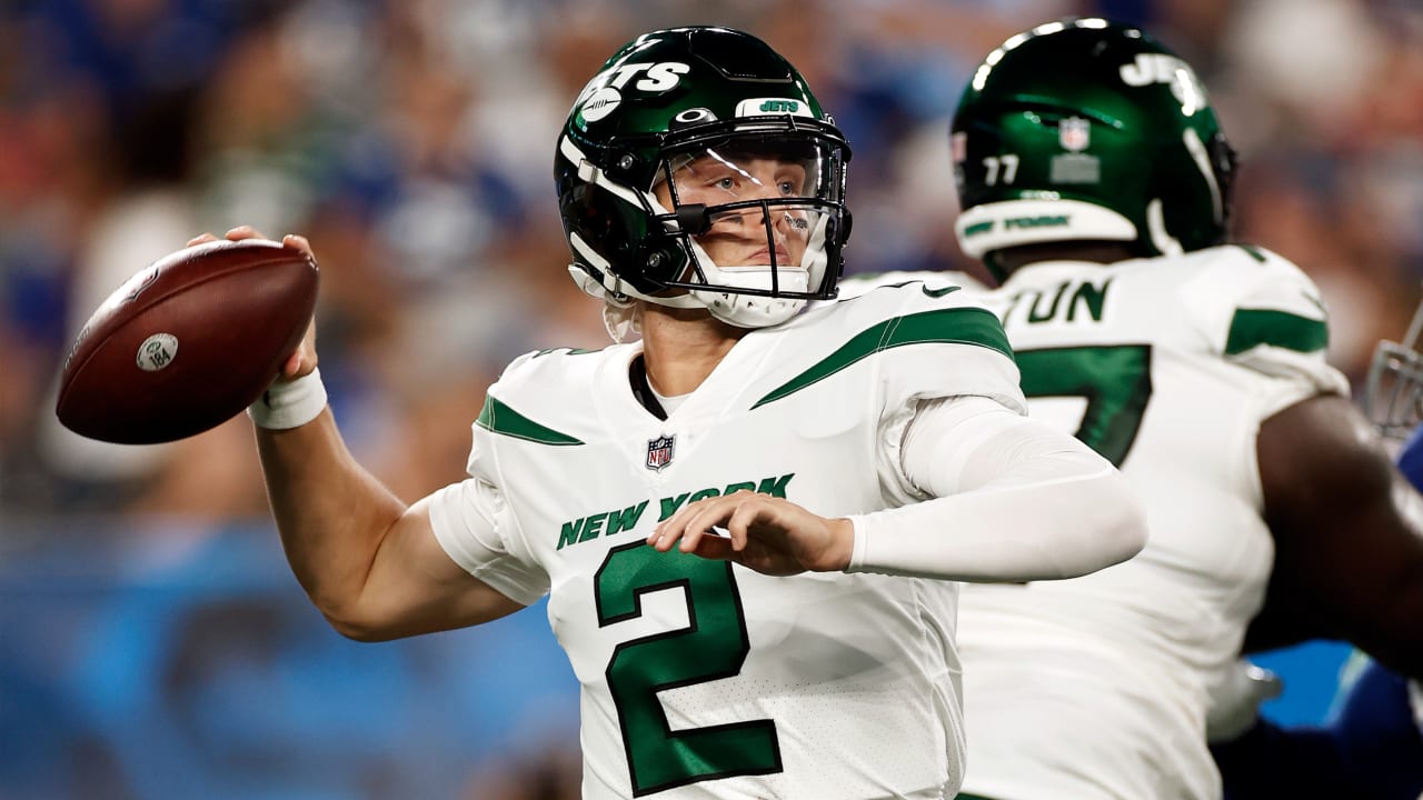 New York Jets quarterback Zach Wilson fires impressive sideline dime to ...