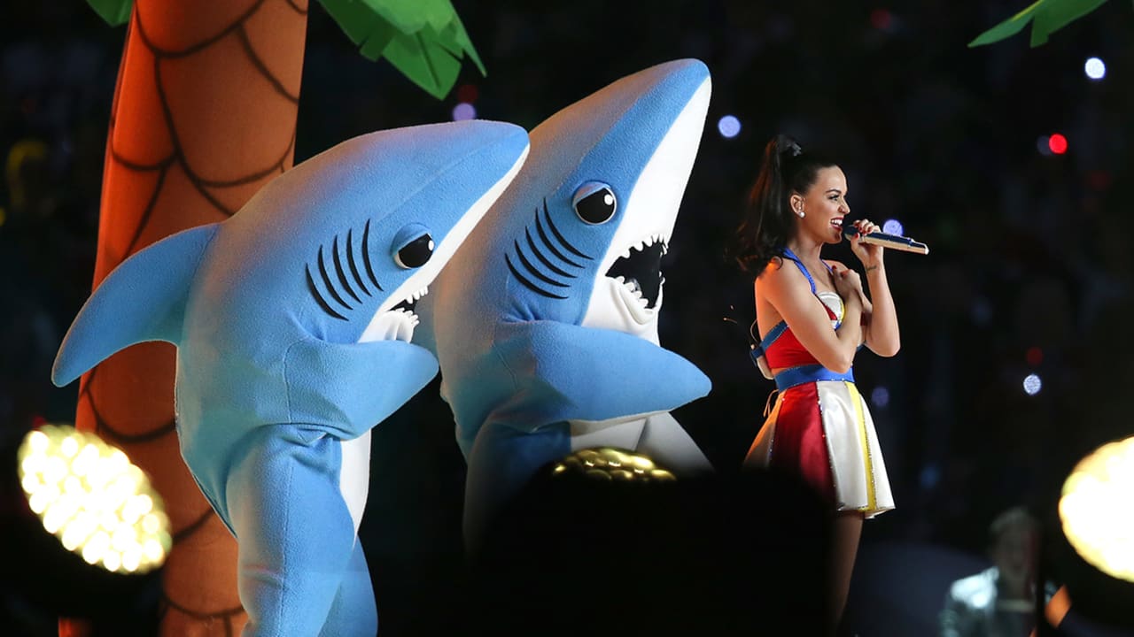 View From The 50: Left Shark makes appearance