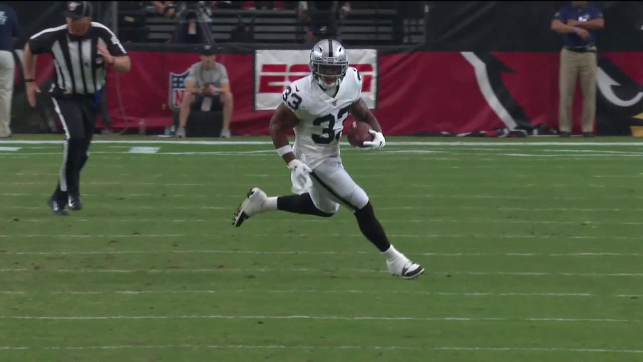 DeAndre Washington has swath of open grass on 35-yard catch and run