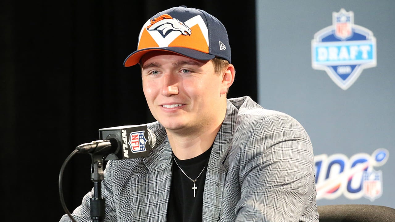 Broncos agree to terms with Drew Lock on rookie deal