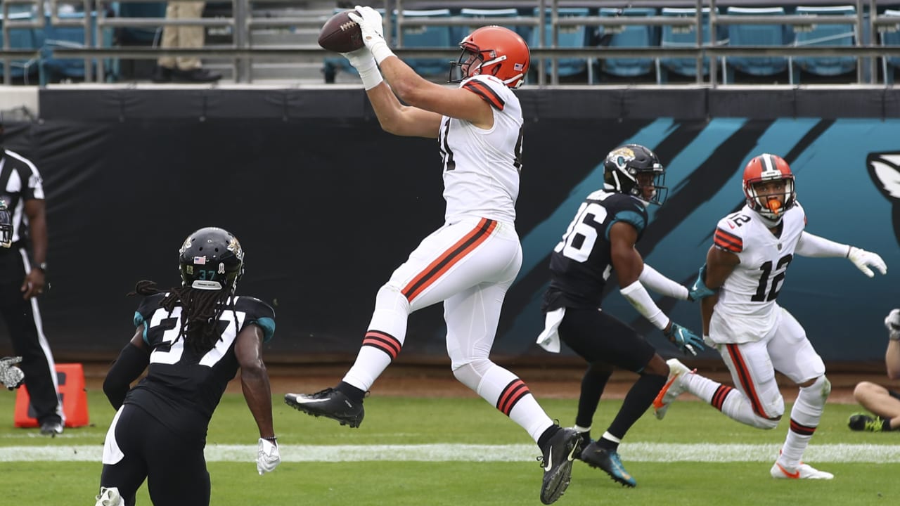 Cleveland Browns quarterback Baker Mayfield shows impressive touch on 9 ...