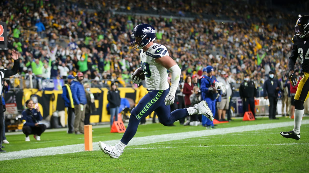 Seattle Seahawks tight end Will Dissly works underneath a rub route for ...