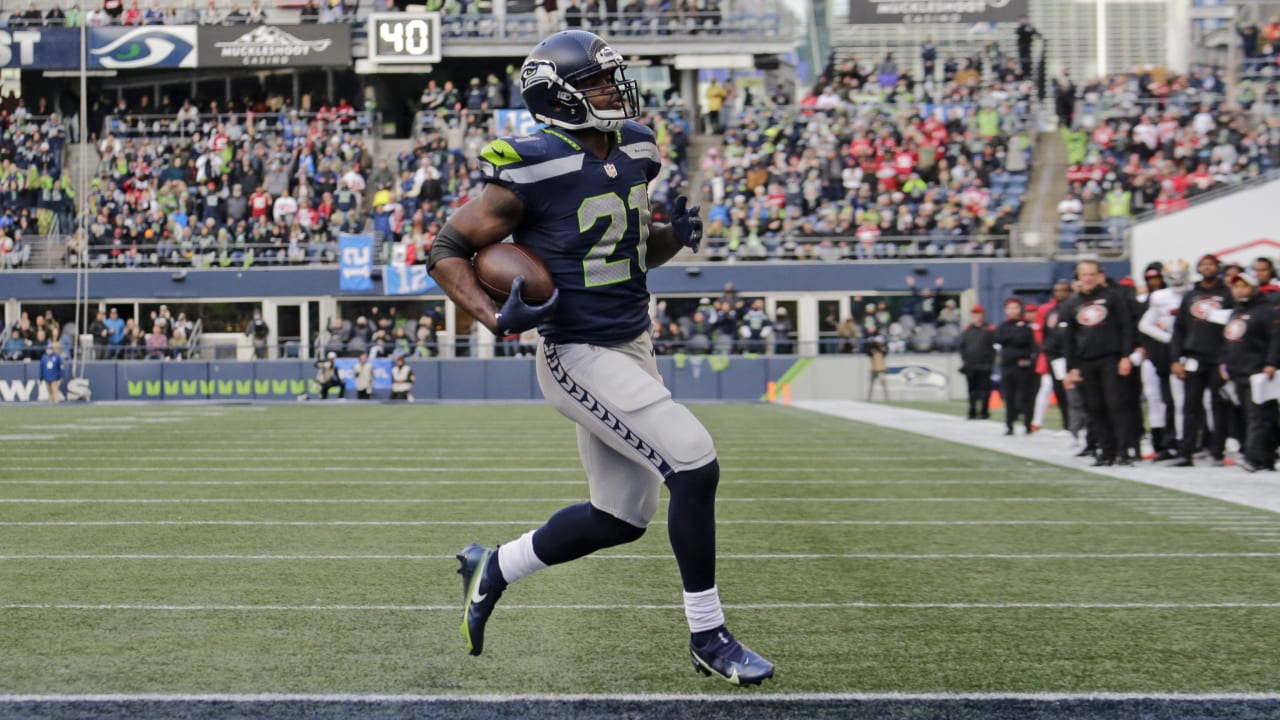 Seattle Seahawks running back Adrian Peterson gets 126th touchdown ...