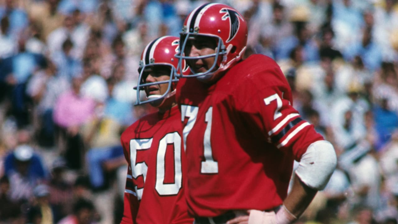Former Falcons, Cardinals DE John Zook dies at 72