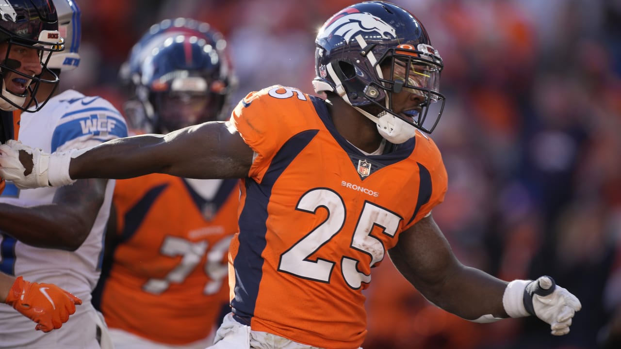 Denver Broncos running back Melvin Gordon finds end zone for Broncos ...