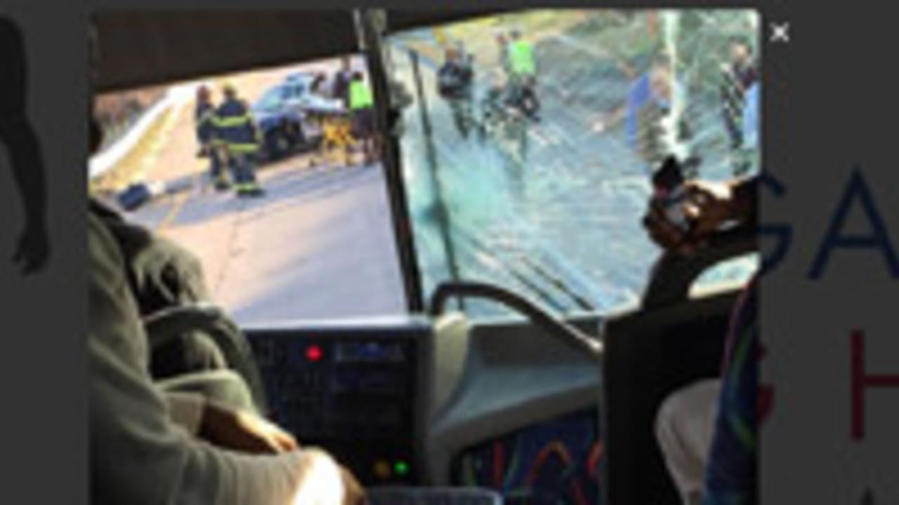 Redskins' bus in accident en route to TCF Bank Stadium