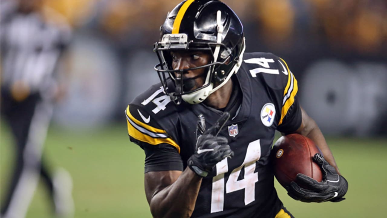 Tevin Jones shows off his receiving skills with push for 39-yards