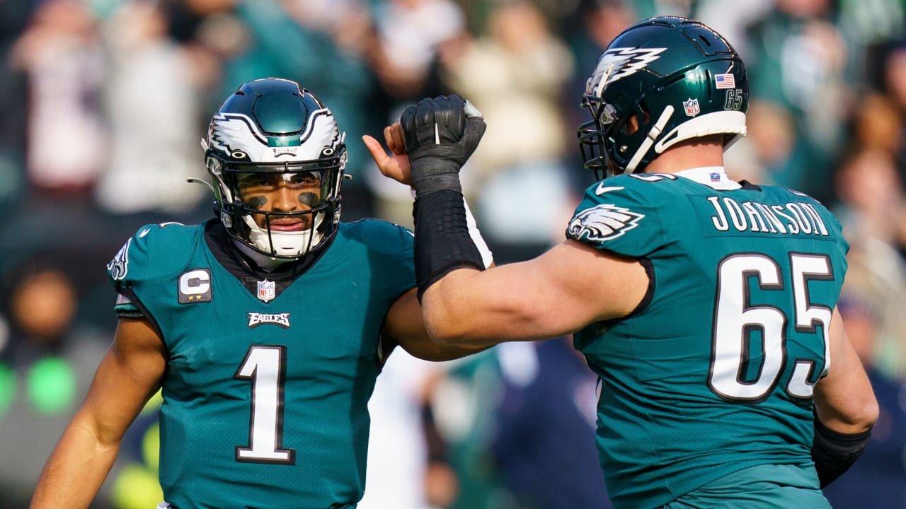 Eagles OT Lane Johnson most impressed by Jalen Hurts' intangibles ...