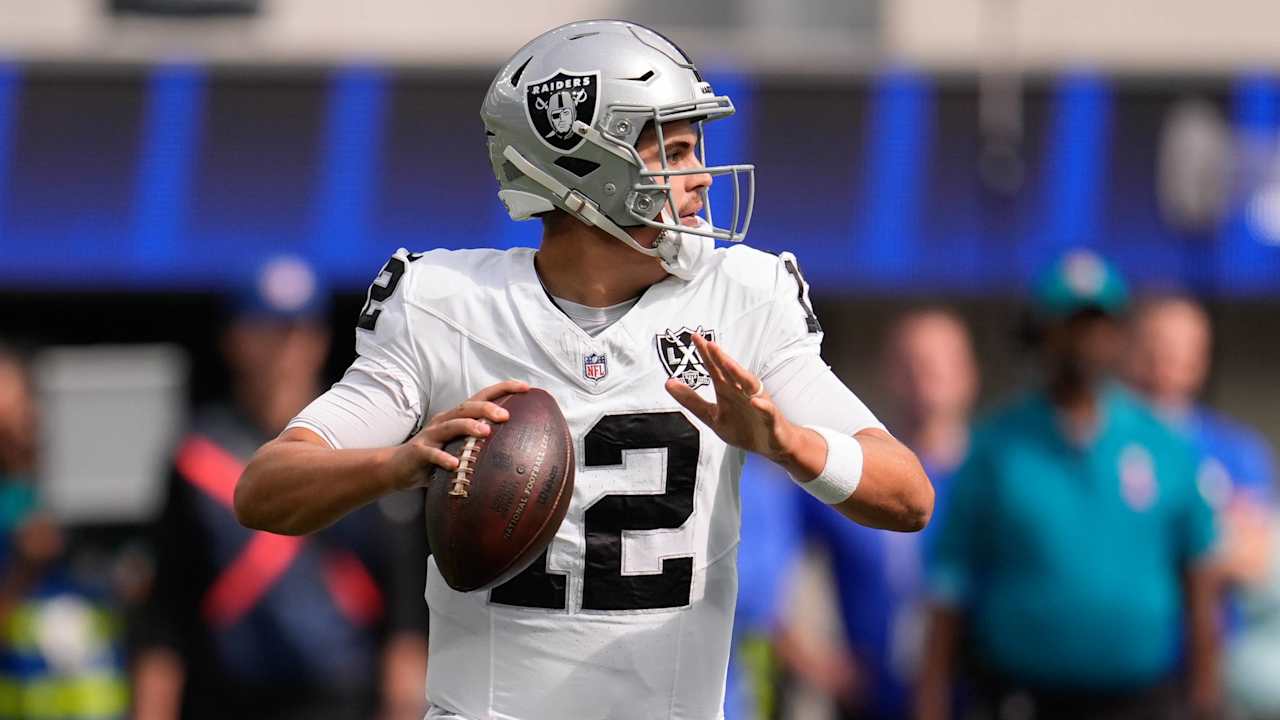 Raiders preparing to start QB Aidan O'Connell on Friday against Chiefs