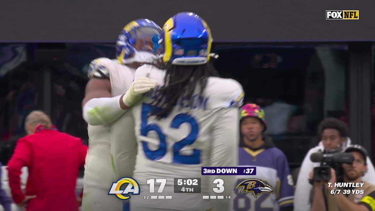 Los Angeles Rams defensive end Larrell Murchison sacks Baltimore Ravens ...