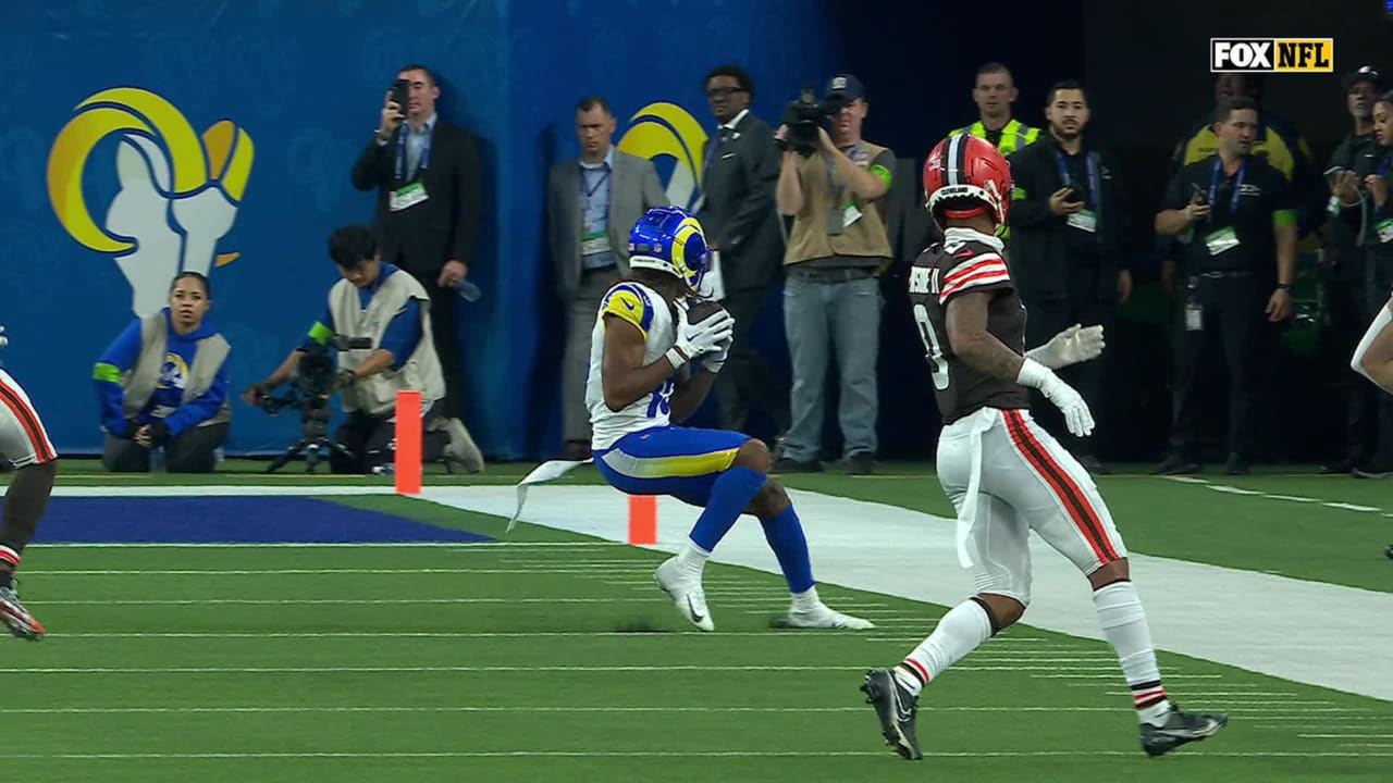 Los Angeles Rams wide receiver Demarcus Robinson's toe-tap catch gets ...