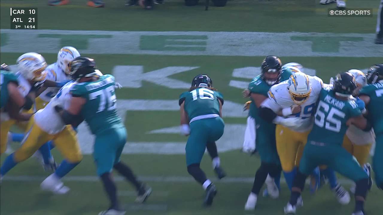 Jacksonville Jaguars quarterback Trevor Lawrence's fifth rushing TD of ...
