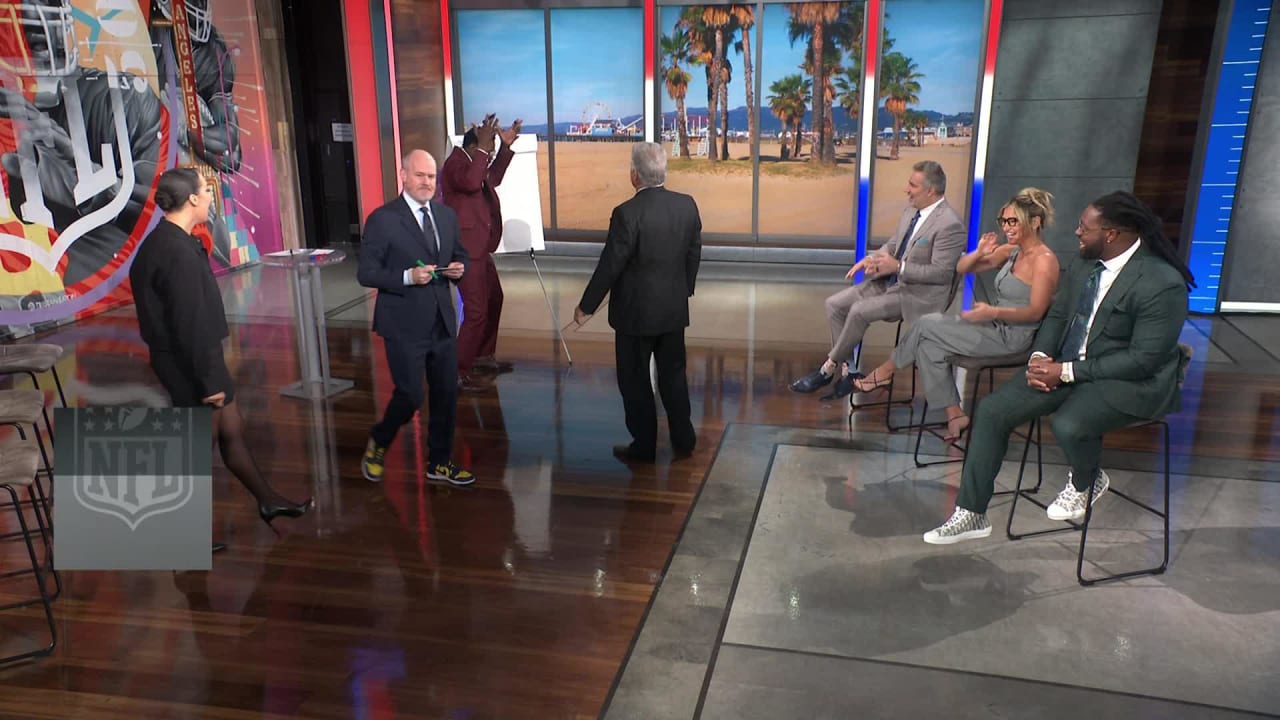 ‘NFL GameDay Morning’ competes in 'Kurt Warner' themed pictionary