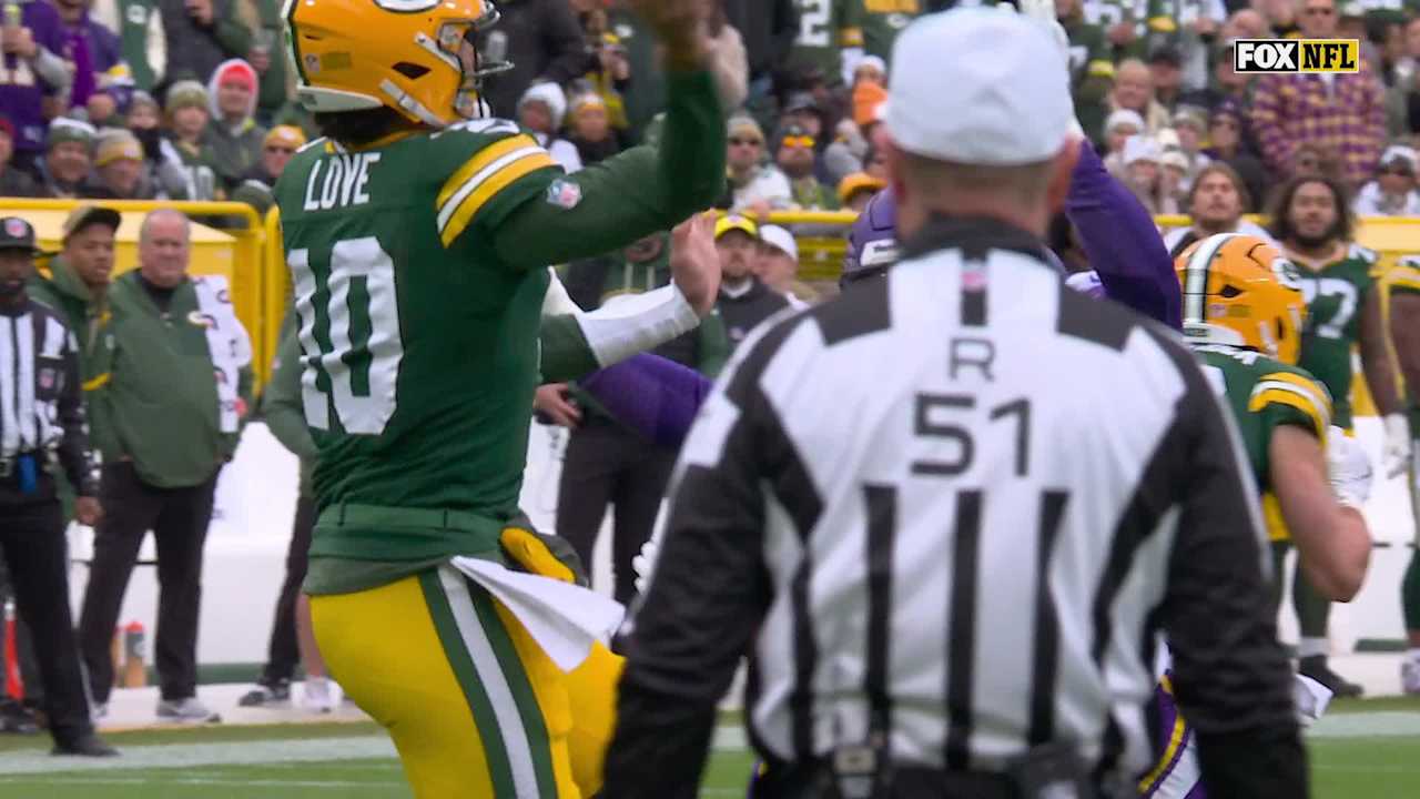 Green Bay Packers quarterback Jordan Love's fadeaway throw is complete ...