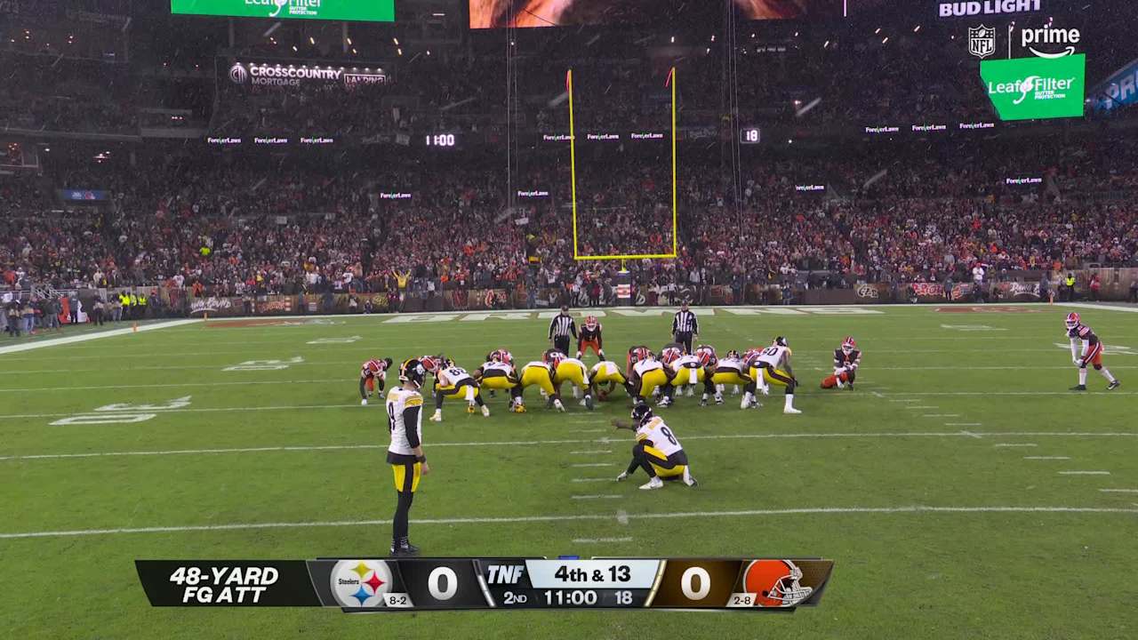 Pittsburgh Steelers kicker Chris Boswell knocks through a 48-yard field ...