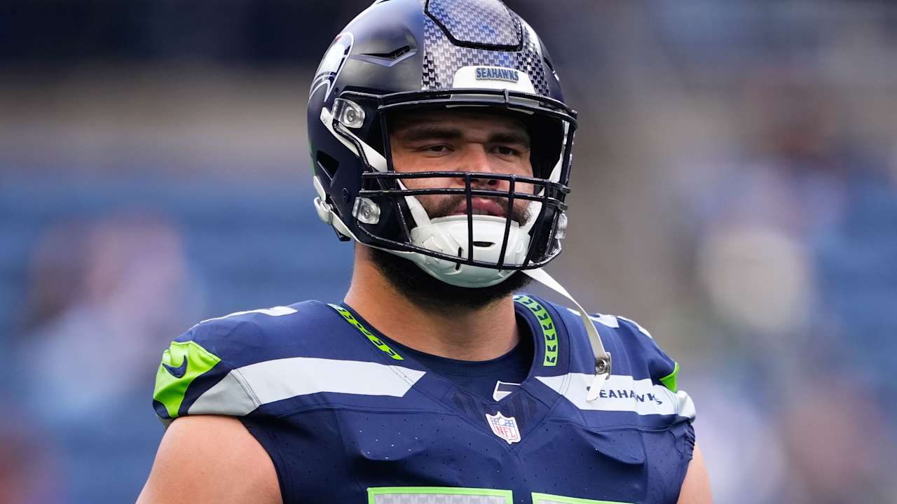 Seahawks center Connor Williams retires from NFL midway through seventh ...