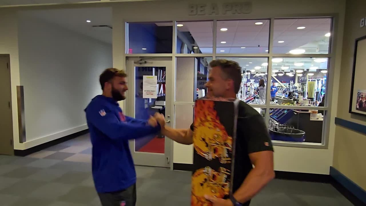 "Good Morning Football" co-host Kyle Brandt Kyle Brandt hand-delivers ...