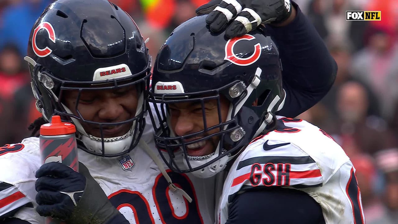 Chicago Bears defensive end Montez Sweat, Chicago Bears defensive ...