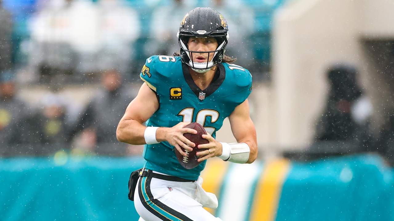 Jaguars WR Tim Patrick: Trevor Lawrence has 'full control of the offense'