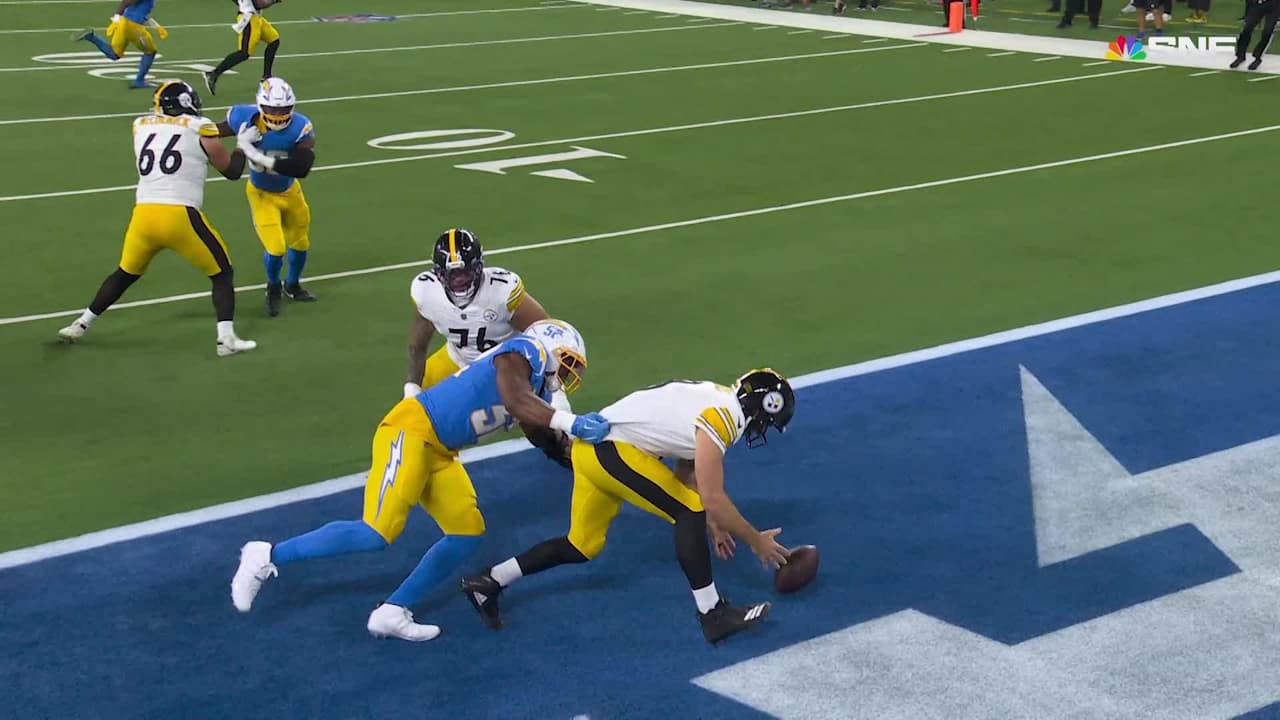 Can't-Miss Play: Los Angeles Chargers outside linebacker Khalil Mack ...