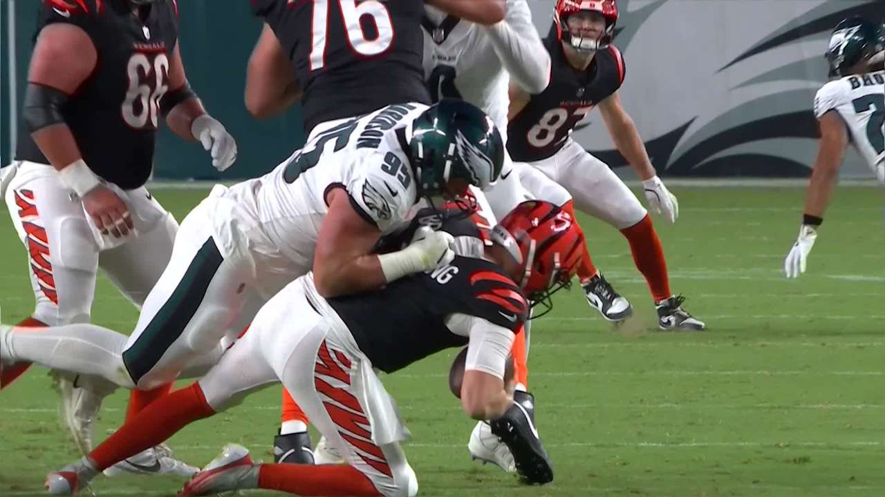 Philadelphia Eagles defensive tackle Ty Robinson meets Bengals ...