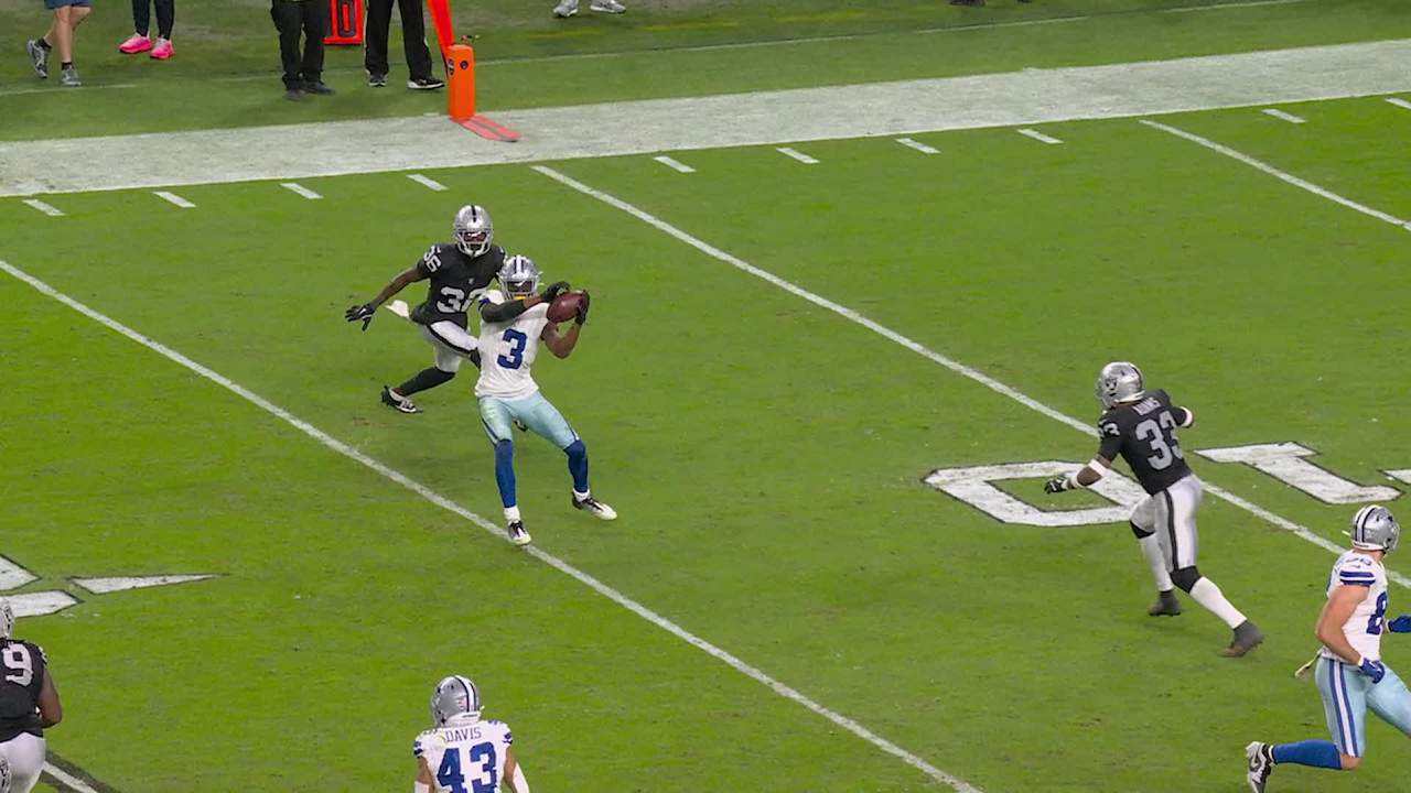 Dallas Cowboys wide receiver George Pickens flashes fancy foot work on ...