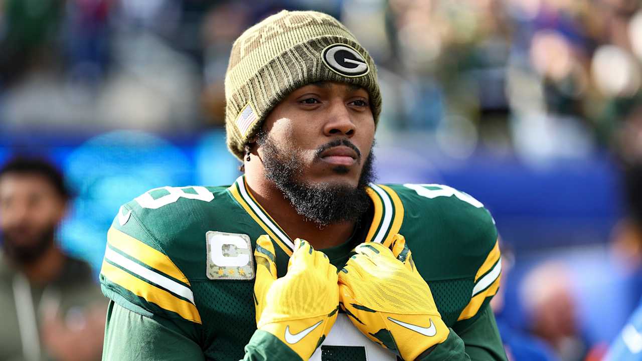 Packers RB Josh Jacobs (knee) off injury report, good to go Thursday vs ...