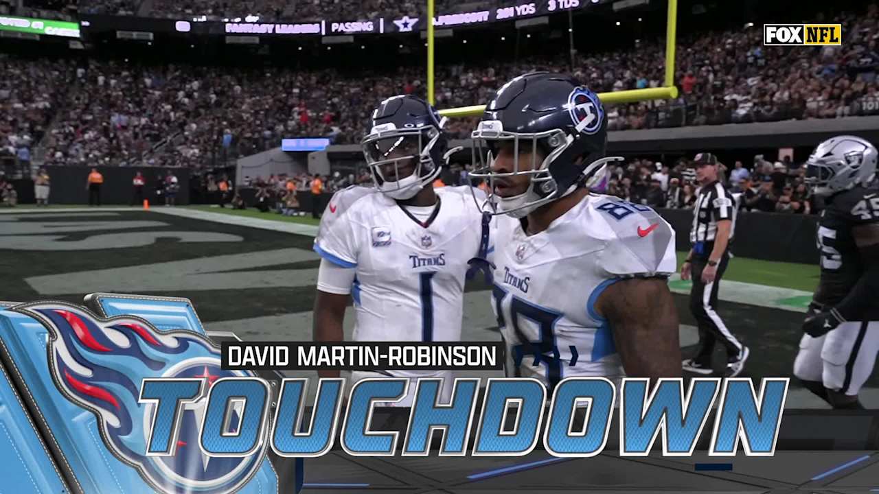 Tennessee Titans tight end David Martin-Robinson collects first NFL ...