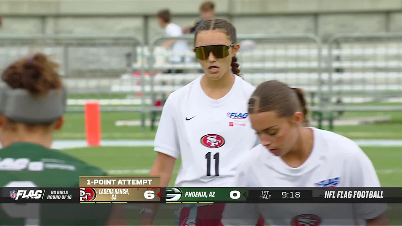 Quarterback Paige Russell's precision pass leads to 49ers TD