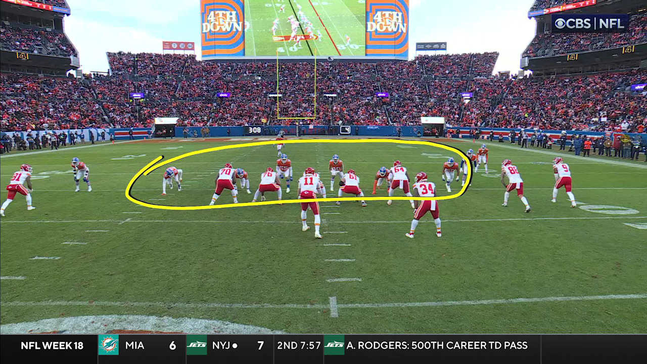 Kansas City Chiefs convert on fourth-and-4 via quarterback Carson Wentz ...