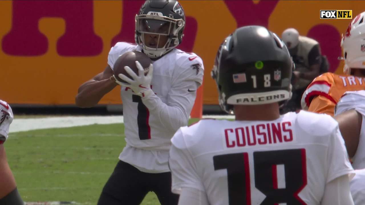 Atlanta Falcons wide receiver Darnell Mooney's 28-yard catch and run ...