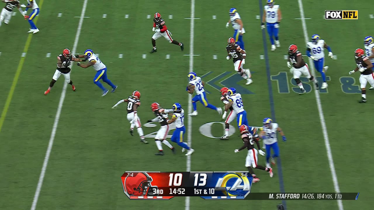 Los Angeles Rams running back Kyren Williams' 18-yard run gets a huge ...