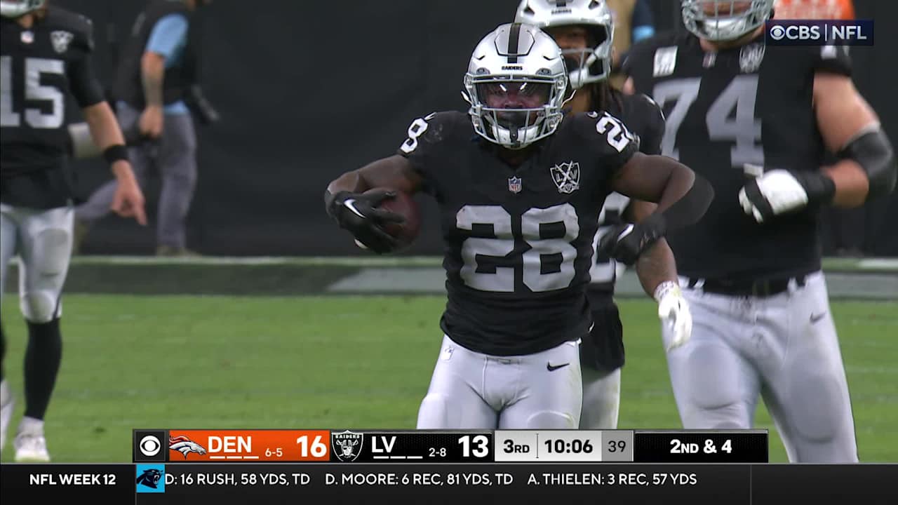 Las Vegas Raiders running back Sincere McCormick's 19-yard burst gets ...