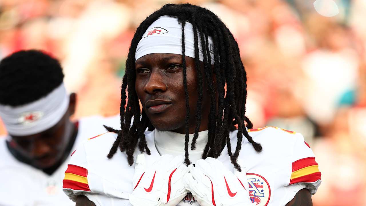 Chiefs' Marquise Brown to undergo shoulder surgery; WR placed on IR