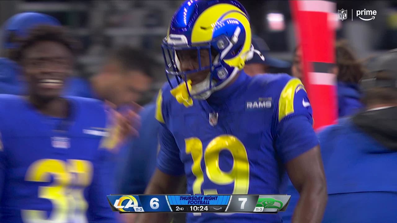 Los Angeles Rams wide receiver Xavier Smith treks to the opposite ...