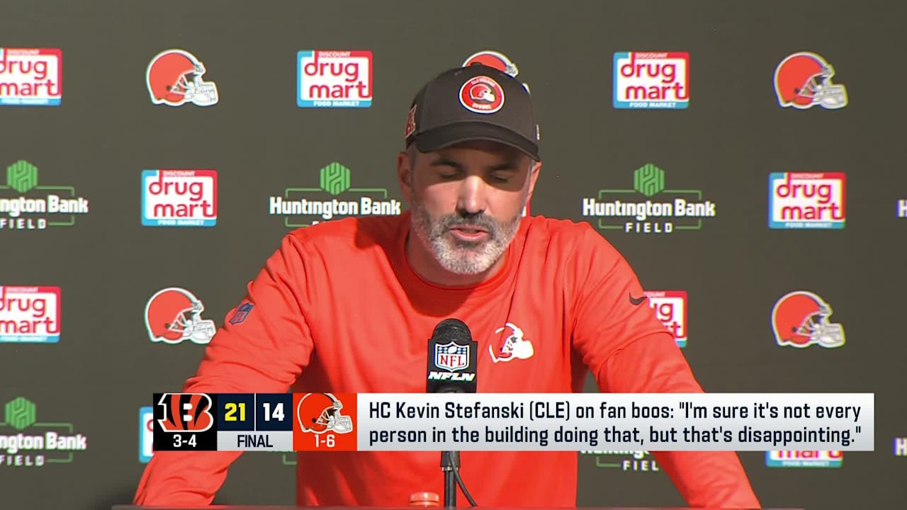 Cleveland Browns head coach Kevin Stefanski speaks on boos from Browns ...