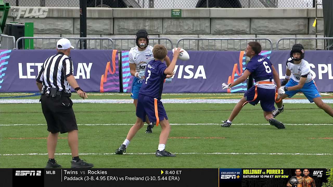 Ravens extend lead with laser-beam TD
