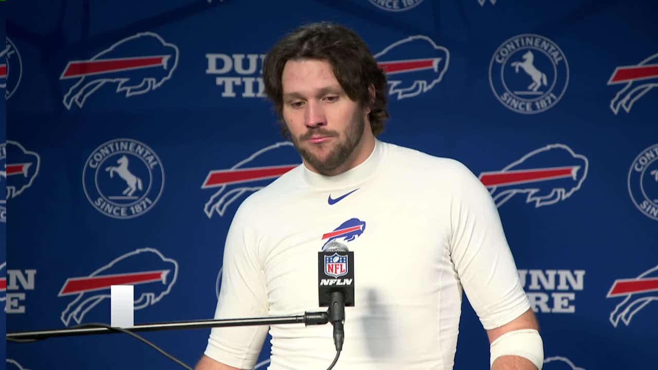 Buffalo Bills QB Josh Allen & New England Patriots head coach Mike ...