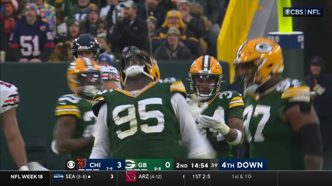 Green Bay Packers defensive lineman Devonte Wyatt drops Chicago Bears ...