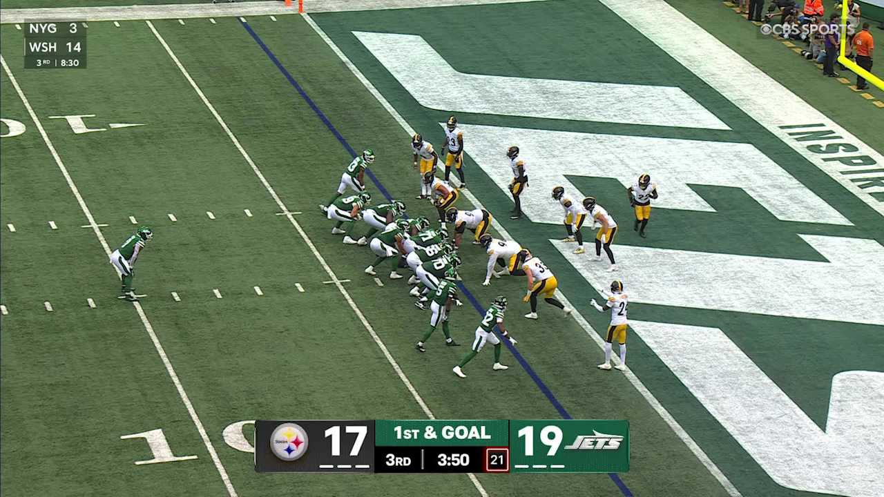 Quarterback Justin Fields' first rush TD of 2025 gives New York Jets a ...