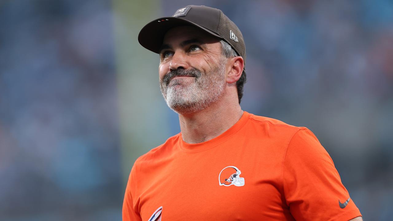 Browns' Kevin Stefanski faces more questions about benching Joe Flacco ...