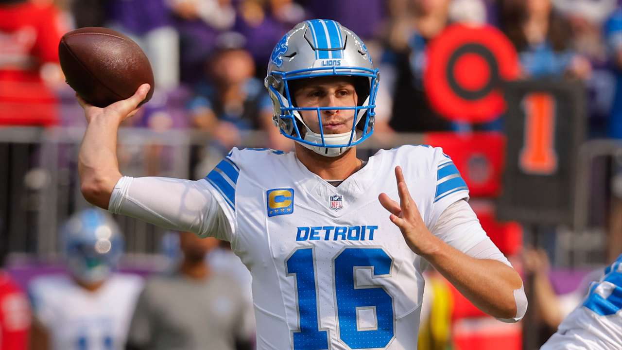 NFL QB Index, Week 8: Jared Goff enters top five; Brock Purdy slips