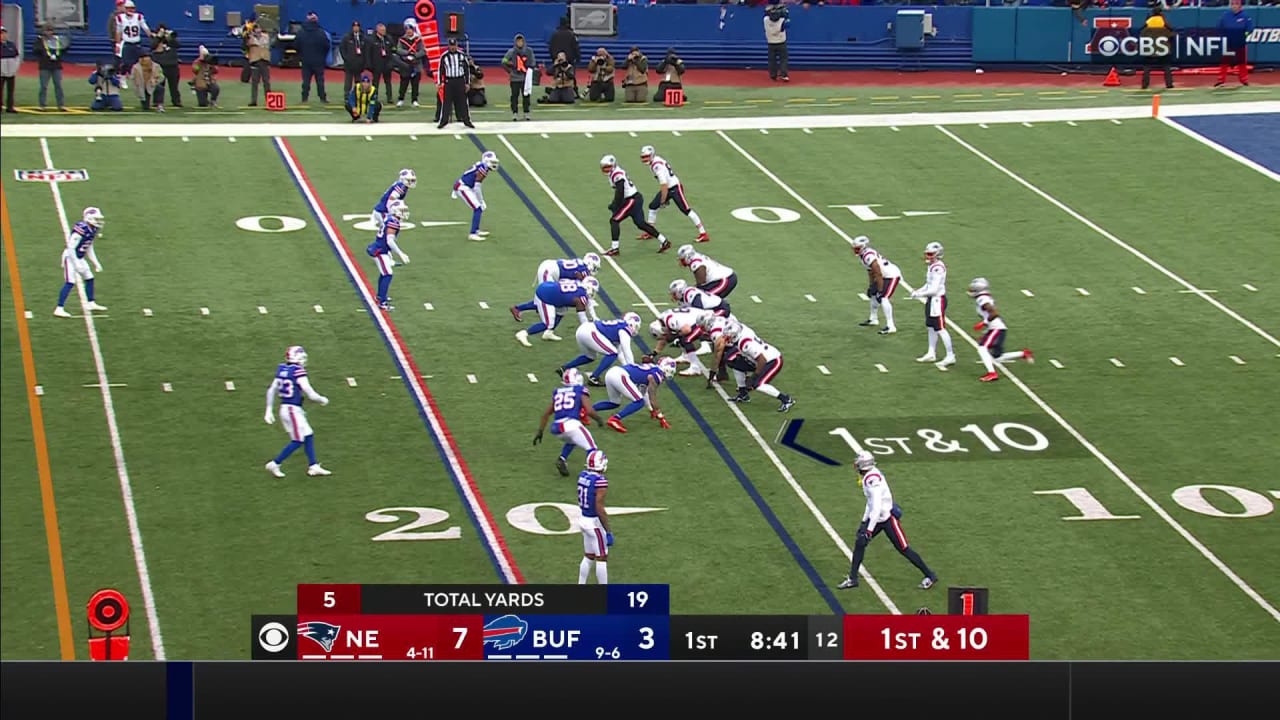 Buffalo Bills cornerback Rasul Douglas jumps New England Patriots ...